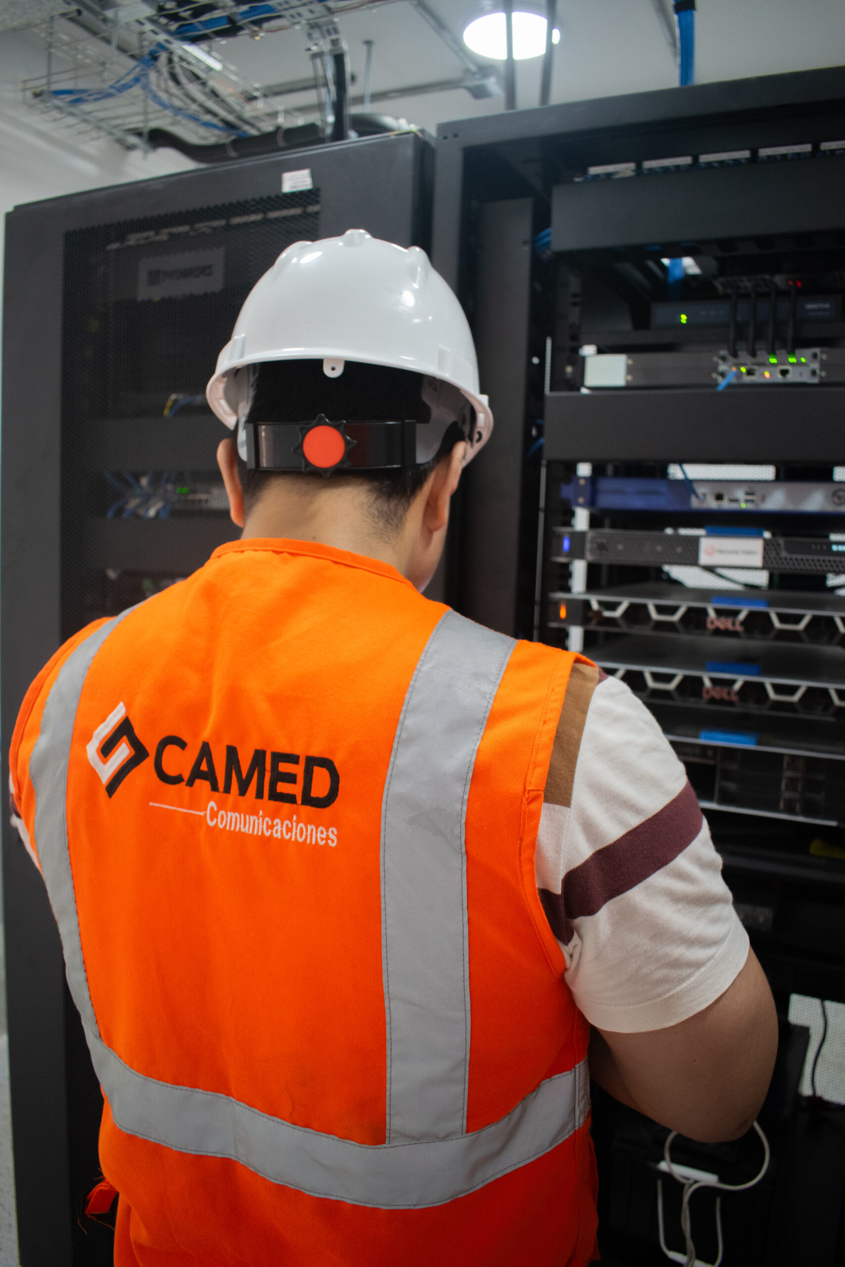 Sistema de radiocomunicación-VHF/UHF/HF | Camed